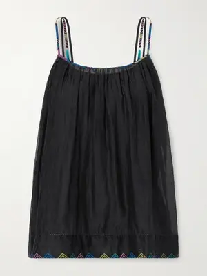 Eka Tops