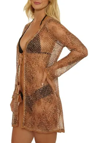 ISABELLA ROSE Into The Wild Cover-up