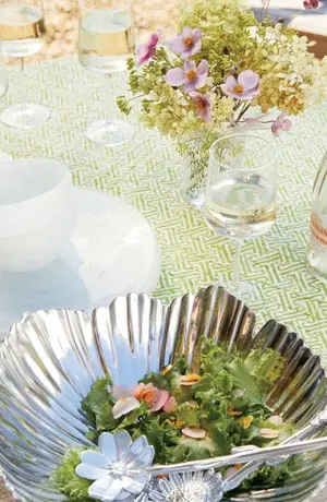 MARIPOSA Cosmos Serving Bowl