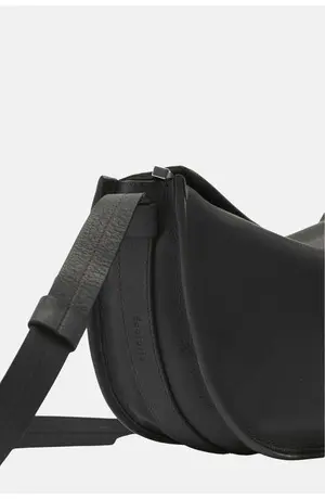 Écotorie Dora Leather Crossbody Bag