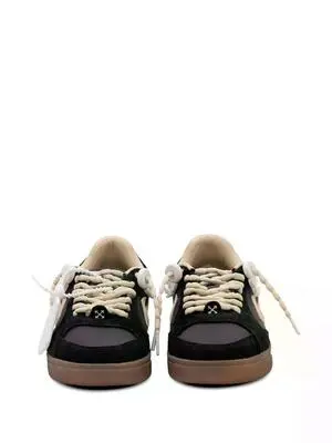 Off-White Arrow Logo Lace-up Sneakers - Black