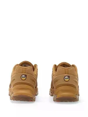Nike Air Max Dn8 Sneakers - Brown