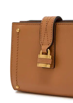 Chloé Paddington Grained Leather Wallet - Brown