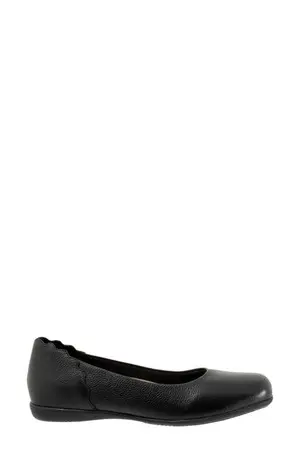Trotters Leather Flat - Black