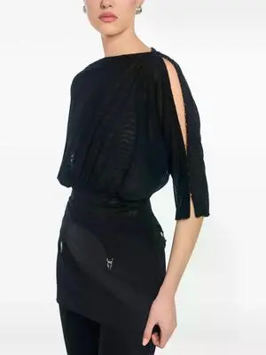 AXEL 113 Kendall Off-the-shoulder Top