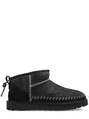 UGG Classic Ultra Mini Biarritz Boot - Black
