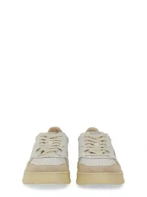 AUTRY Medalist Low Top Sneakers - White