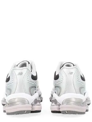 NEW BALANCE Abzorb 2000 Sneakers - Grey