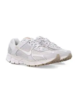 Nike Zoom Vomero 5 Sneakers