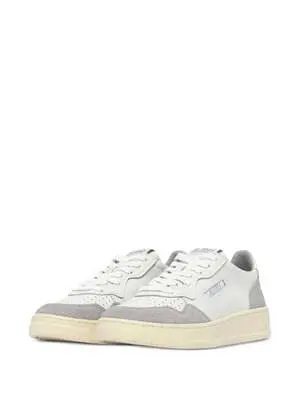 AUTRY Medalist Low Leather Sneakers - Grey