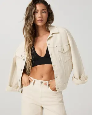 Vuori Vintage Oversized Denim Trucker Jacket - Bone Denim