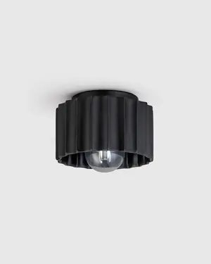 Quince Scalloped Ceramic Flush Mount / Sconce - Black
