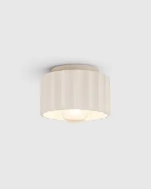 Quince Scalloped Ceramic Flush Mount / Sconce