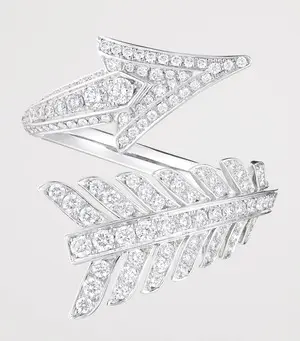 Boucheron Nature Triomphante Flèche Ring