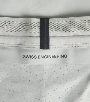 On 5" Performance Shorts - Grey