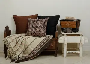 ALAMWAR Handwoven Bedspread