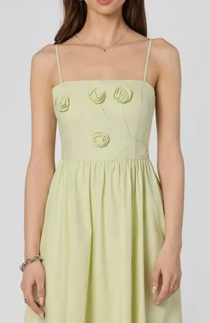 Astr The Label Silvie Floral Appliqué Midi Dress - Celery