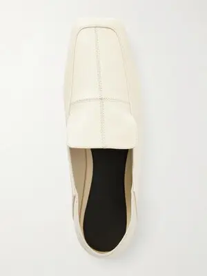 ST. AGNI Minimal Flat Leather Loafer - Neutrals