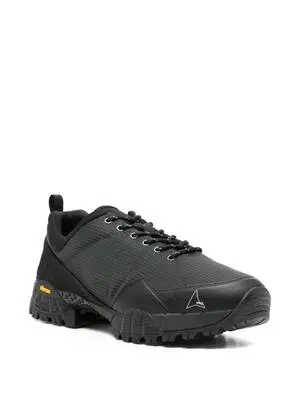 ROA Textured Low-top Sneakers - Black
