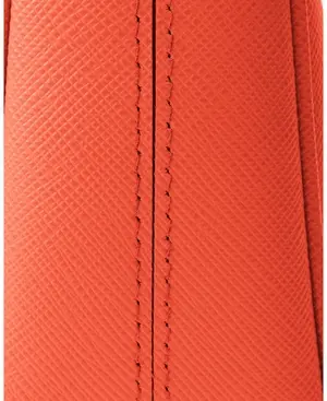 Prada Re-edition 2005 Saffiano Leather Mini-bag - Orange