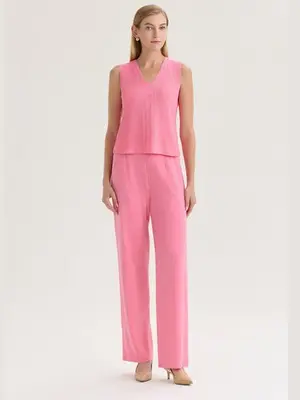 Misook V-neck Pointelle Knit Tank