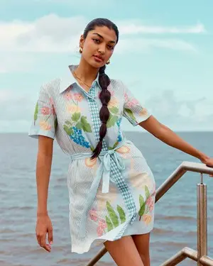 SMWR. BY THE SOMEWHERE CO Swan Lake Mini Shirt Dress