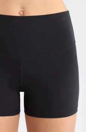 Zella Luxe Lite High Waist Shorty Shorts - Black