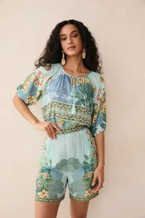 RAISHMA Printed Relaxed Fit Shorts