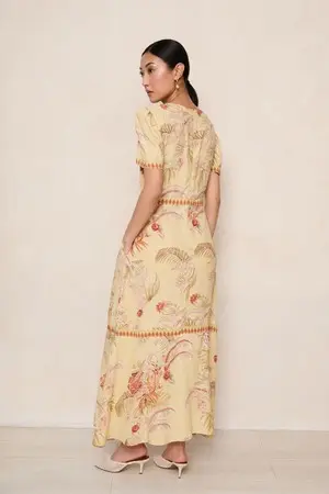 RAISHMA Floral Printed Maxi Dress