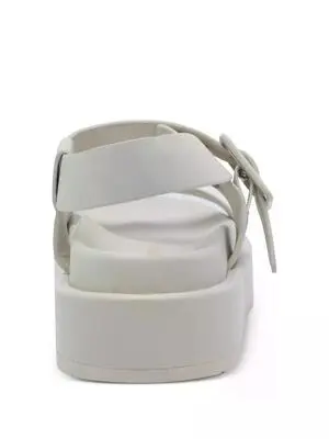 PALOMA BARCELO Buckle Fastening Round-toe Sandals - White