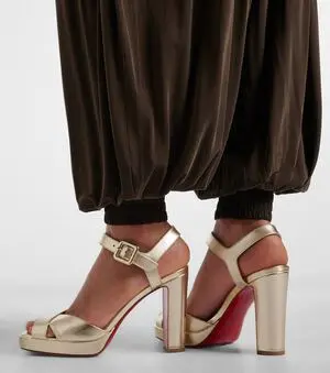 CHRISTIAN LOUBOUTIN Cora Leather Sandals - Gold