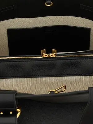 JIL SANDER Leather Shoulder Bag - Black