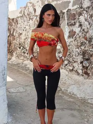 OUTCAST Bonita Print Capri Pants