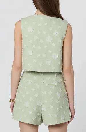 Astr The Label Floral Appliqué Cropped Vest