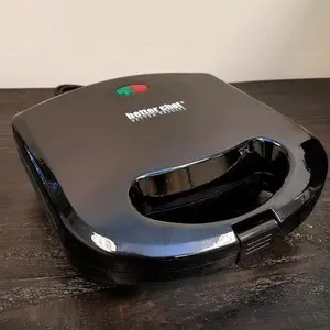 BETTER CHEF Compact Nonstick Electric Sandwich Grill