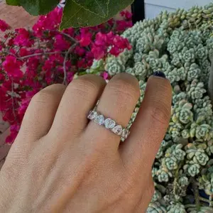 GEMMA AZZURRO Heart Eternity Ring