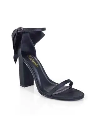 Frederick's Of Hollywood Athena Bow Pumps - Black