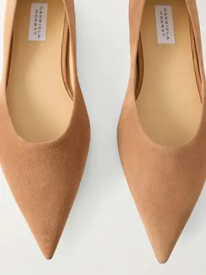 Gabriela Hearst Devil Suede Ballet Flats - Neutrals