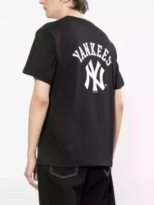 New Era Crew Neck T-shirt