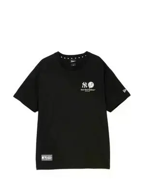 New Era Crew Neck T-shirt