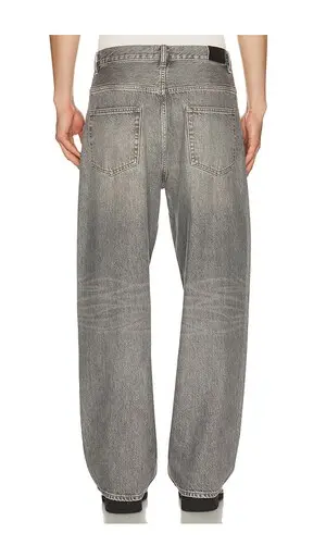 FRAME Baggy Jean