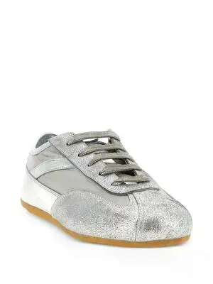 Alexander McQueen Embossed-logo Sneakers - Silver