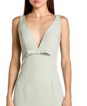 Mac Duggal Crepe V-neck Mermaid Gown With Bow Detail - Sage