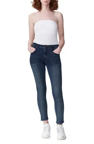 Universal Standard Seine Skinny Jeans