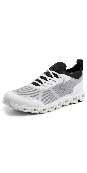 On 6 Versa Sneakers - White/black