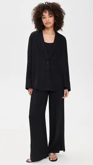 Theory Washed Twill Airy Blazer - Black