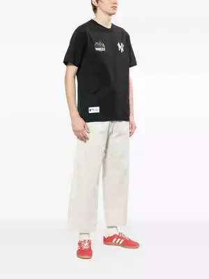 New Era Crew Neck T-shirt