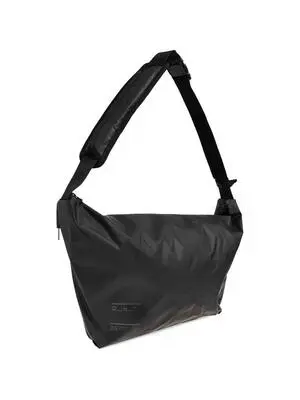 DB JOURNEY 24l Ramverk Pro Shoulder Bag - Black