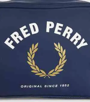Fred Perry Logo Wash Bag