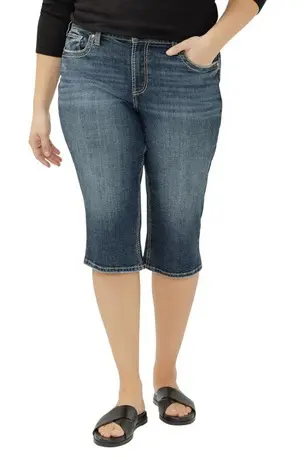 SILVER JEANS CO. Suki Heritage Curvy Mid Rise Capri Jeans